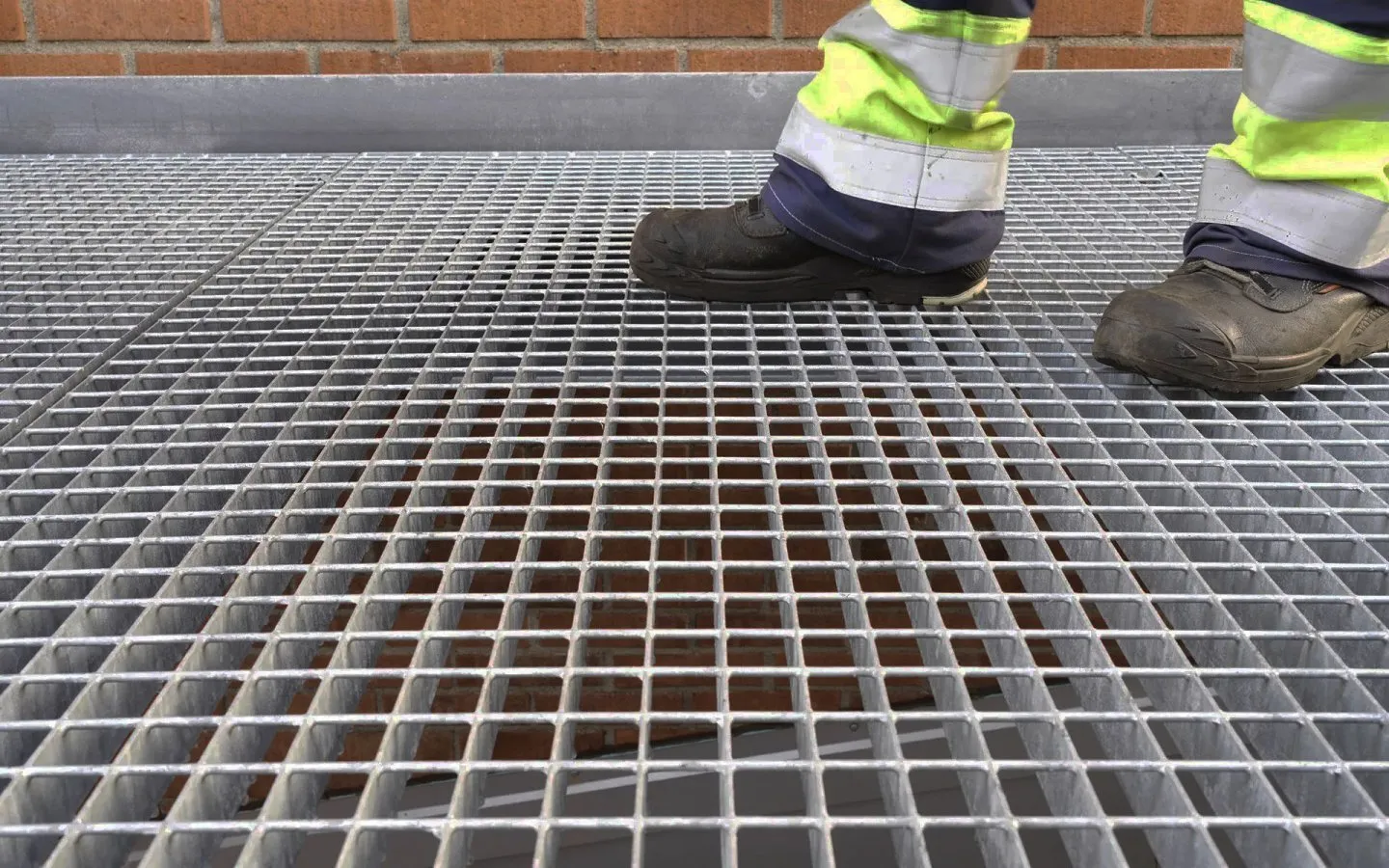 Pabrik Steel Grating Kabupaten Magetan | Blog | PT Givro Multi Teknik ...